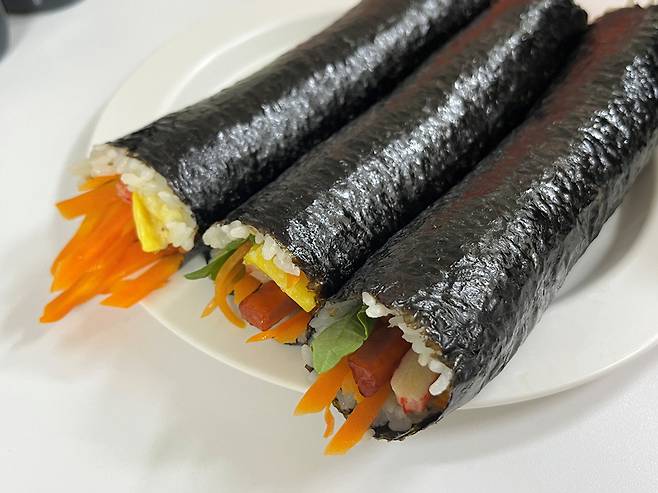 김밥 그냥 싸지 마세요 이렇게 하면 절대 터지지 않습니다 텐꿀팁