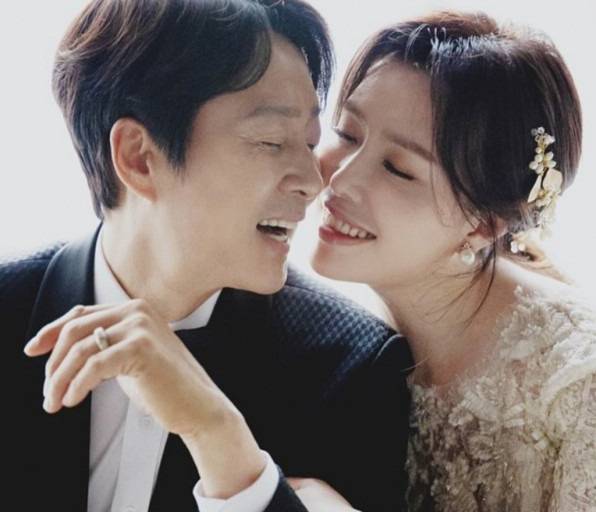 60대라고 ️초동안 결혼 32년 차 대상 배우부부 스포엔 뉴세이
