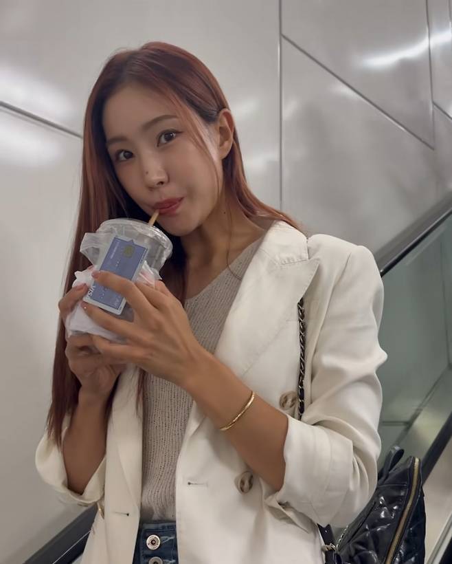 유현주 신분당선에서 만나요 자연美 살린 메이크업과 레드 브라운 헤어 비결 뷰티는 내운명