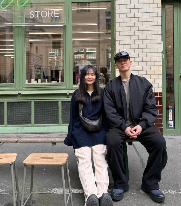 최근 Mz픽 결혼 바이럴 커플로 불리는 9년차 부부 맥스무비