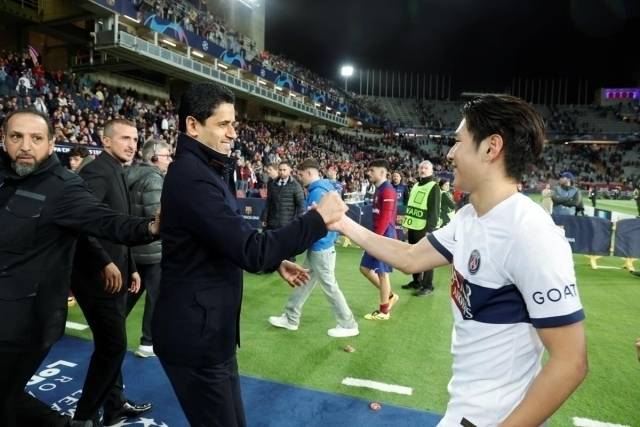 이강인 이런 비열한 팀에 있어도 되나psg 회장의 충격적 갑질 대상은 상징 음바페→가족까지 건드렸다