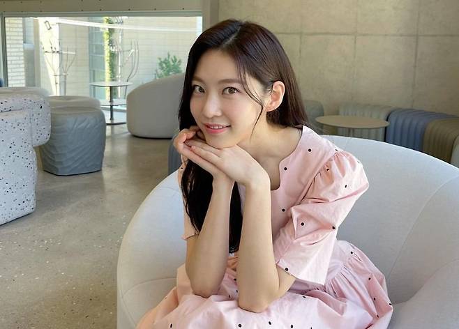 Sm에서 전설로 내려오는 외모1위 연습생 맥스무비
