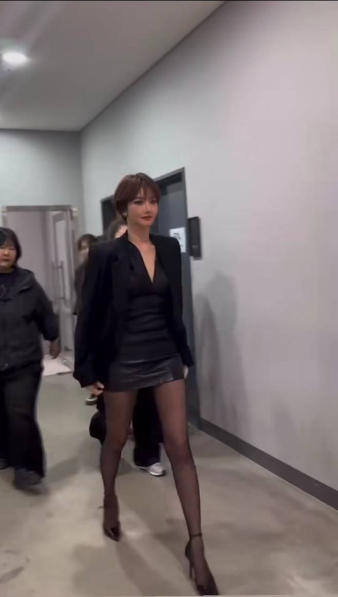 고준희 39살 맞아 Snl 휘어잡은 1735cm 기럭지 헉 너무 길어 깜짝 뷰티는 내운명