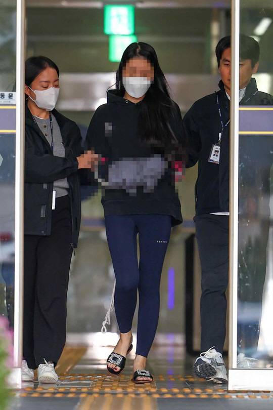 ‘강남 테헤란로 8중 추돌사고 무면허 20대 女 구속 송치 죄송”