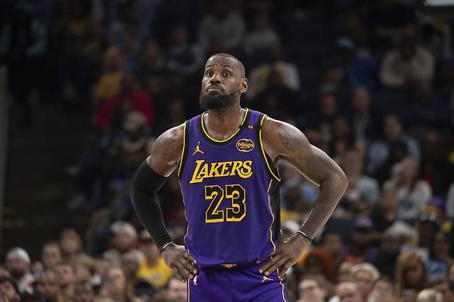르브론 39점 폭발해도 연패···멤피스 7명 두자릿수 득점 ‘가와무라 Nba 데뷔 득점