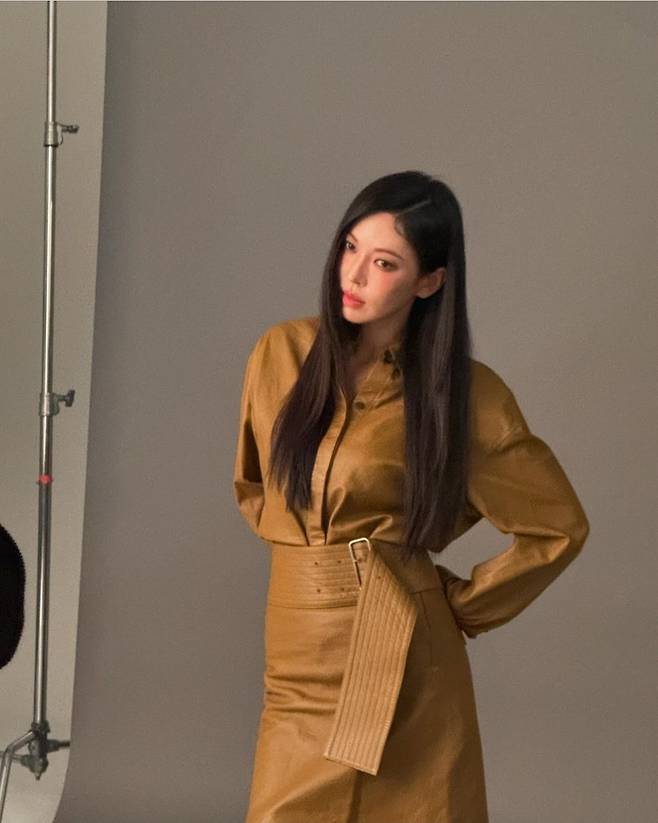 김소연 이런 과감함 처음이야 쇼츠 입은 고혹적 실루엣 헉 이런 모습도 뷰티는 내운명