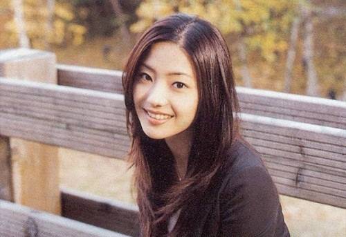 얼굴은 인형인데 쌍코피 터질 정도로 부부싸움 한다는 톱여배우 연예는 내운명