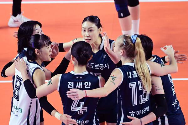 빅토리아 20득점 활약 Ibk기업은행 한국도로공사 완파 후 6연승 질주2위 도약