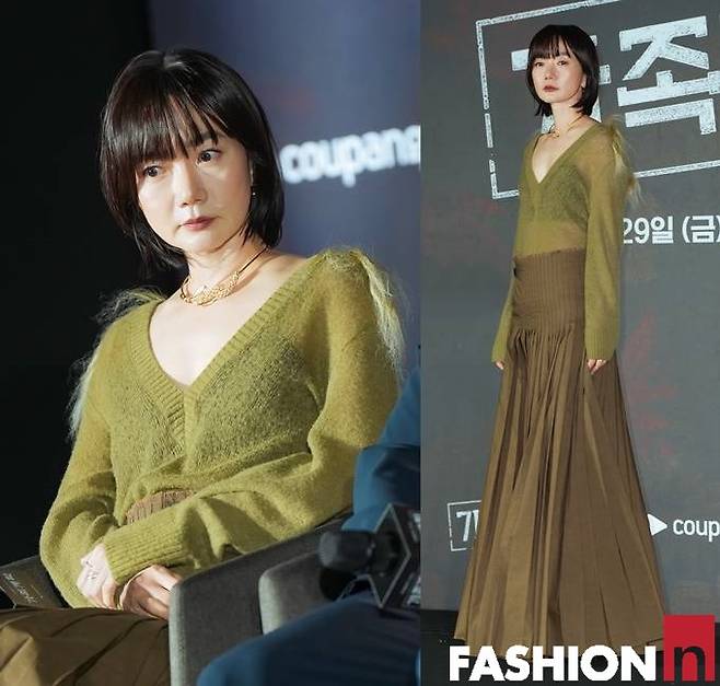 배두나 시스루 깃털 니트와 하이슬릿 은근히 섹시한 투피스 시사회룩 패션엔