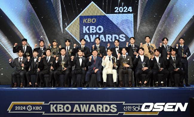 KBO 빛낸 프로야구 선수단 [사진]