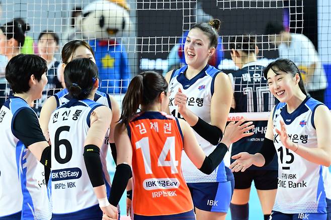 현대건설은 실패했던 흥국생명 연승 저지 독주 막을 대항마는 기업은행