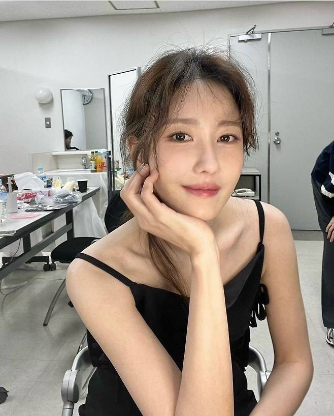 이지아 벨벳부터 시스루까지 블랙 드레스 끝판왕 여신이 따로 없네 뷰티는 내운명