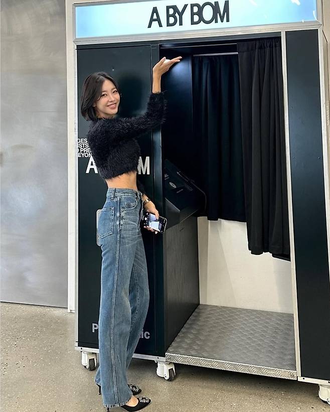 고원희 2년차 새댁 데님 스타일 퀸 잘록 개미허리 뽐낸 핫한 퍼 크롭 니트룩 스타와 패션