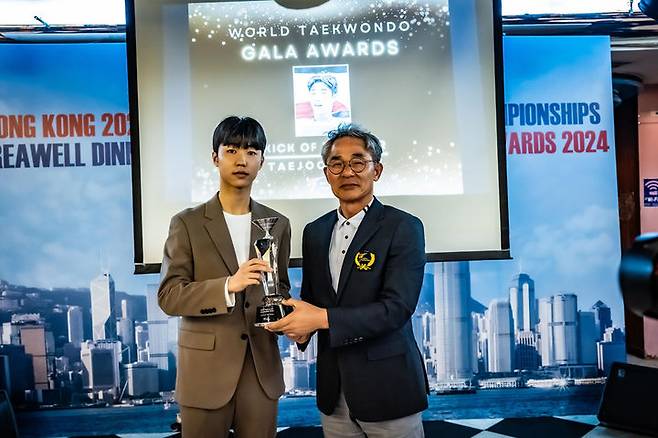 파리올림픽 金 박태준 세계태권도연맹 베스트 킥 수상