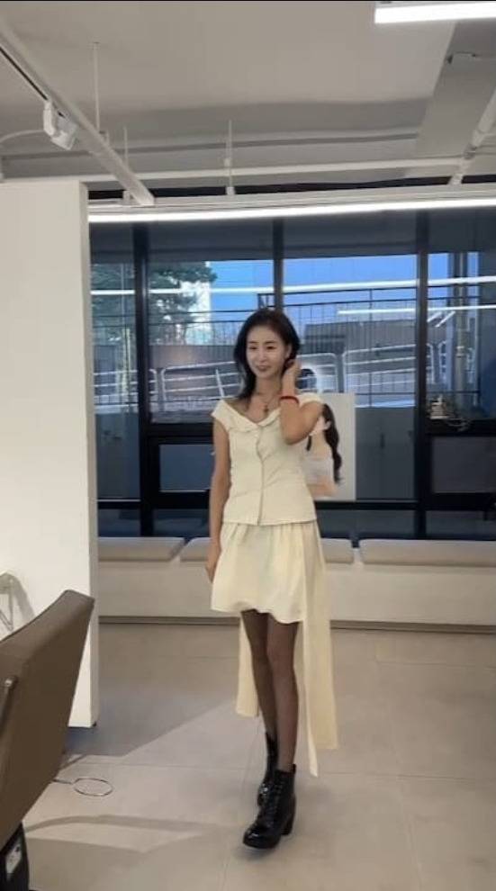 한다감 무보정 맞아 마네킹도 울고 갈 젓가락 팔다리 비현실적 마네킹 비율에 깜짝 뷰티는 내운명