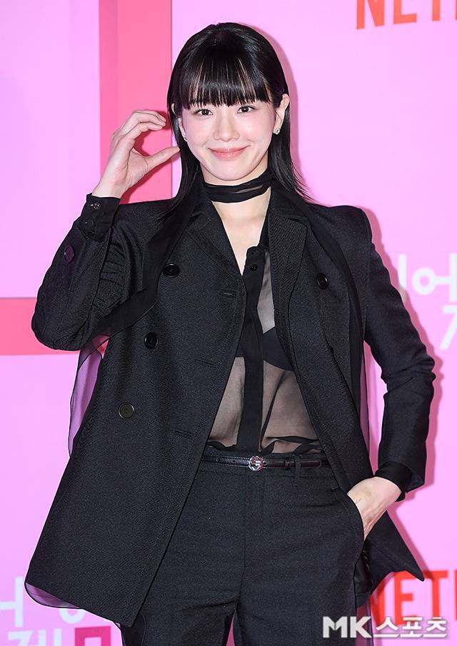 박규영 영하 잊은 브라탑 노출 고혹적 시스루 슈트 셋업룩 뷰티는 내운명