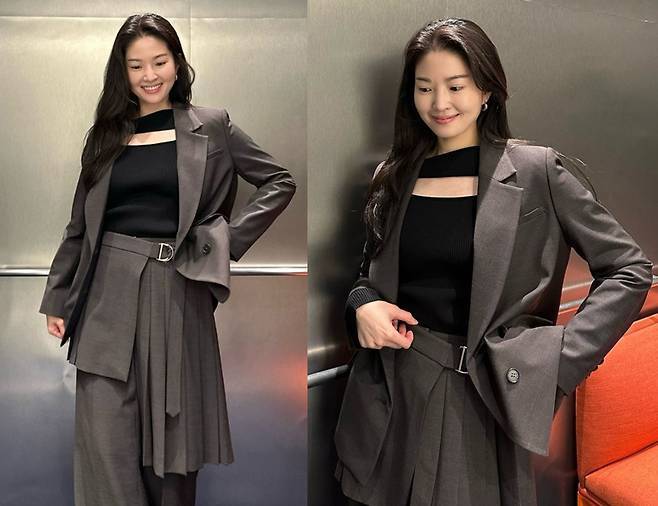 전진♥ 류이서 매니시 감성 듬뿍 치마 두른 독특한 바지룩으로 패셔니스타의 위엄 스타와 라이프