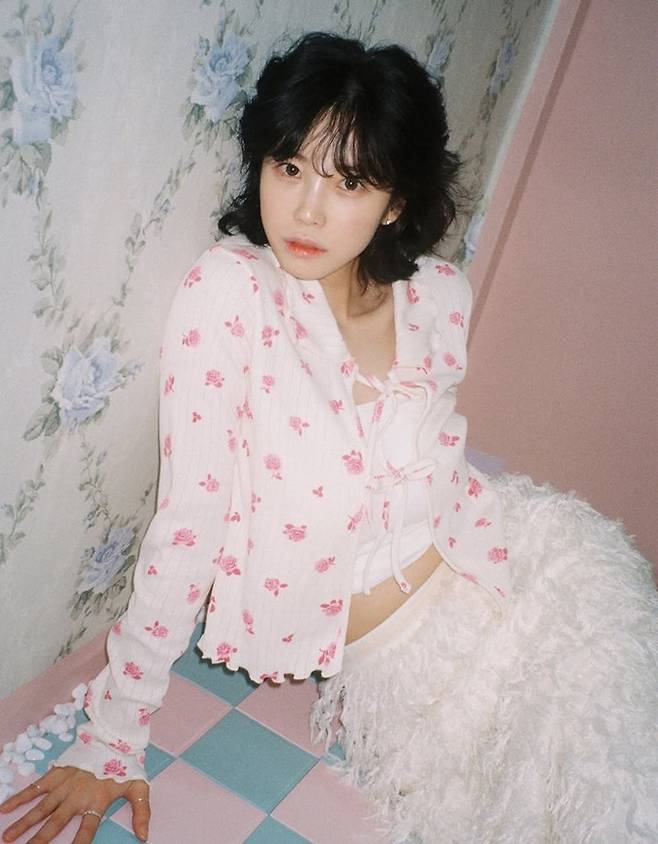전효성 홈웨어도 골져스 6kg 감량 복근 드러낸 로맨틱 큐티 홈웨어룩 패션엔