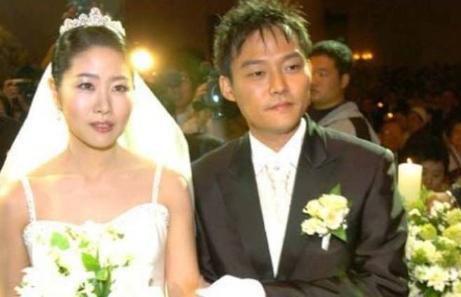 잉꼬부부인 줄 알았는데 아내 집 나간 지 한 달 됐다고백한 배우 부부 스포엔 뉴세이