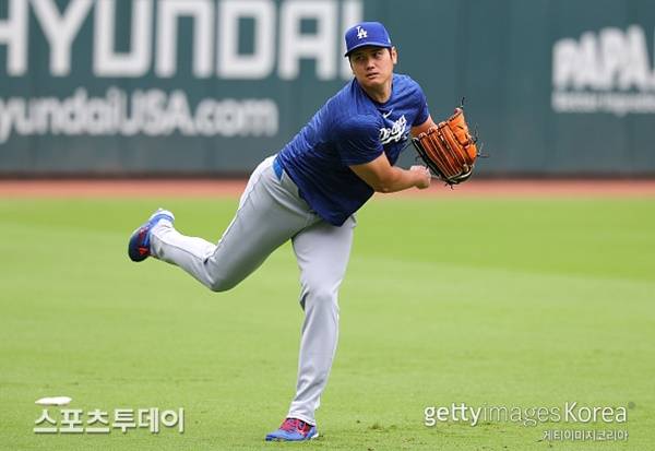 이도류 오타니 투구 훈련 시작개막전 도쿄 시리즈엔 출전 어려워
