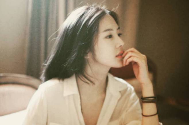 재벌 2세 남편과 결혼해 신문 1면에 날만큼 관심을 받았던 여배우 요즘뭐하니
