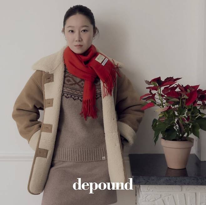 공효진 빛나는 공블리 표 곰신룩 툭 걸쳐도 따듯한 겨울 시어링 재킷룩 뷰티는 내운명
