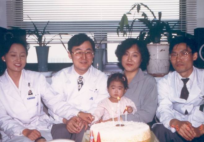 시한부 아기 사회인됐다국내 첫 생체 간이식 주인공
