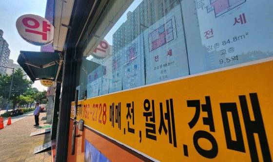 대출 못 갚아 경매 넘어간 부동산 11년 만에 가장 많았다