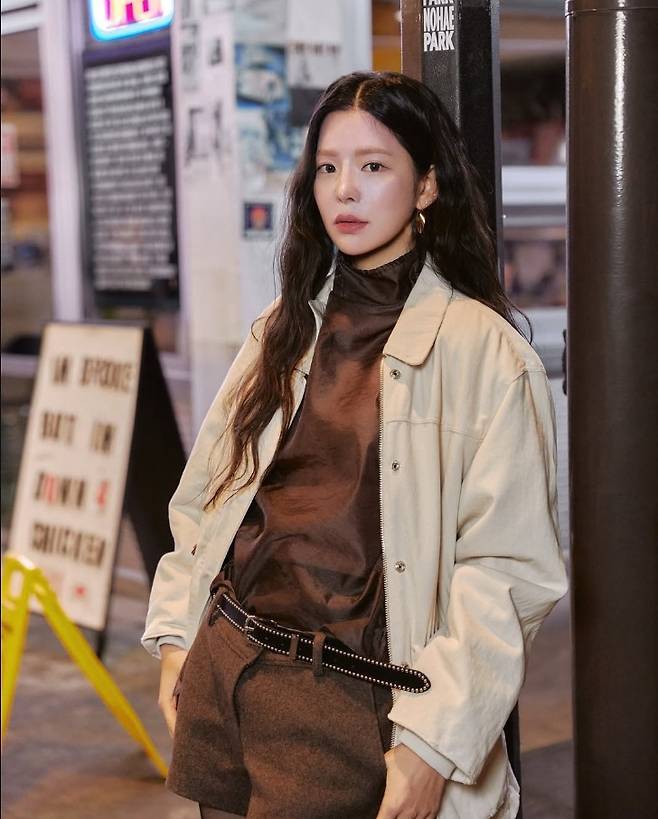 장재인 가수에서 이제는 화보 장인 모델 포스 뿜뿜 스타와 패션