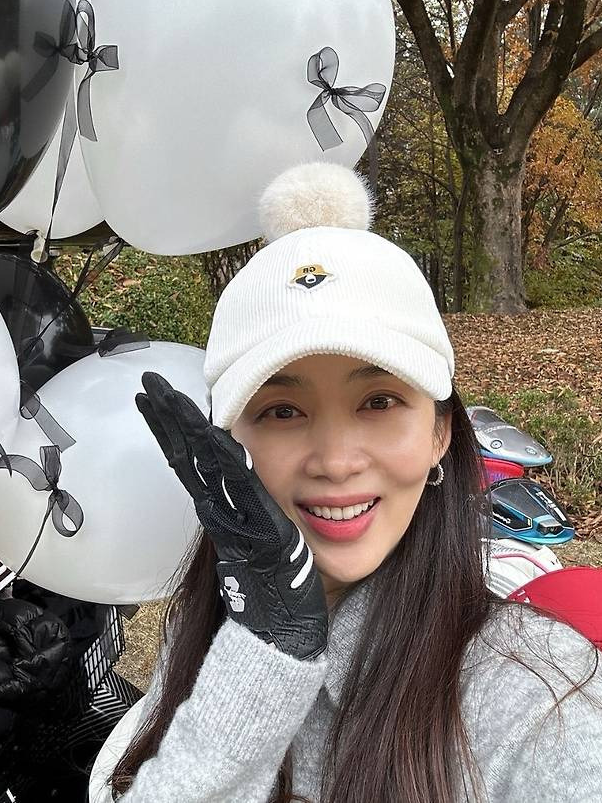 박솔미 우아함과 캐주얼의 완벽한 조화 필드 위 패셔너블 골프룩 스타와 라이프