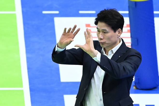 최강흥국 어디갔나 고예림 13득점 맹활약 현대건설 셧아웃2연승 질주흥국생명 첫 연패