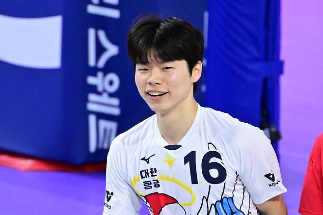 현대 기다려라 승부 가른 듀스 혈투 대한항공 꼴찌 Ok 잡고 1위 추격 박차승점 2점차 인천리뷰