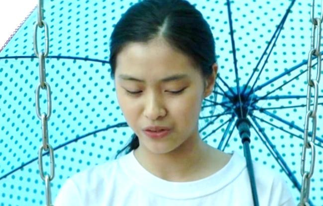 딱 몇초 출연한 무명 여배우가 알고보니 세계적인 케이팝 스타였다 필더무비