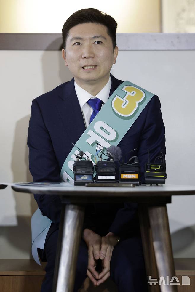 유승민 체육회장 후보 선거 캠프 개소다르다는 것 보여주겠다