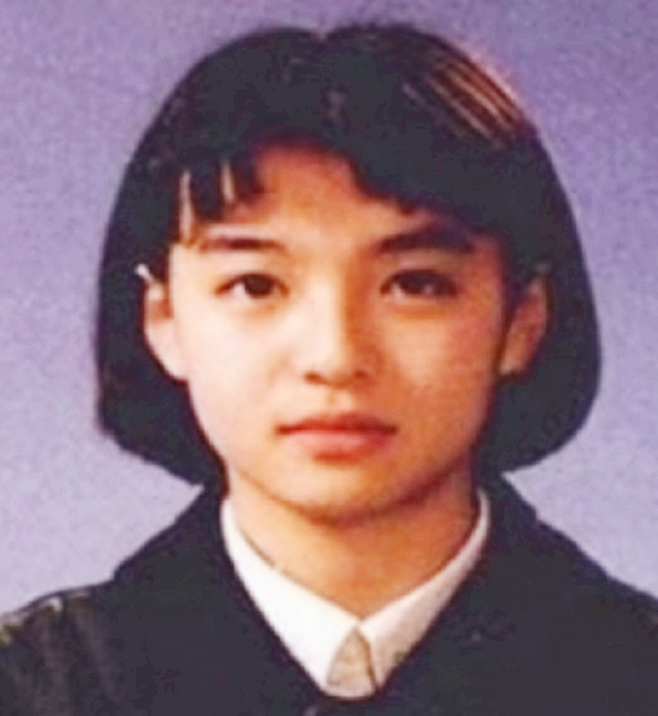 너무 예뻐서 전교생이 질투하고 시기했다는 여학생의 모습 필더무비