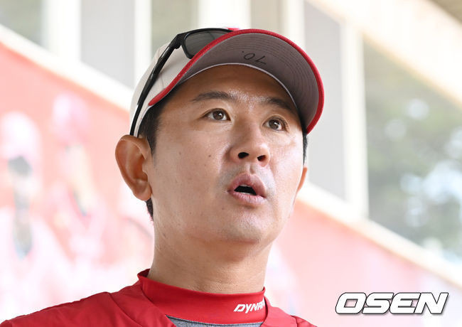 논란 자아낸 Ssg의 박정태 퓨처스 감독 선임 최선의 선택이었을까 결국 결과로 보여줘야