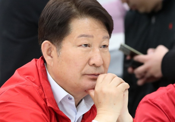 현장 비통함 느끼면 정쟁 못해” 여야 꼬집은 與 대책위원장 권영진 주간 여의도 Who