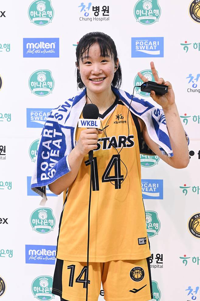 1위 팀 무너뜨린 ‘슈퍼 루키 등장에 모두가 설렌다 신인 맞나”→ 너무 괜찮지 않아요”