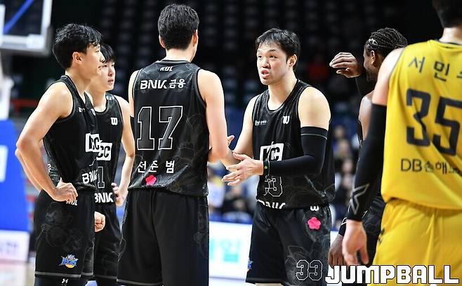 ‘9g 1승 8패 디펜딩 챔피언 Kcc 악재와 부진의 늪에 빠지다
