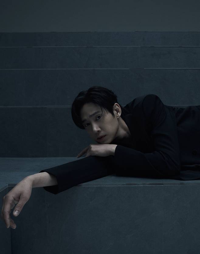 박성훈 아침엔 오겜 트랜스젠더 저녁엔 눈여 도끼눈 연기