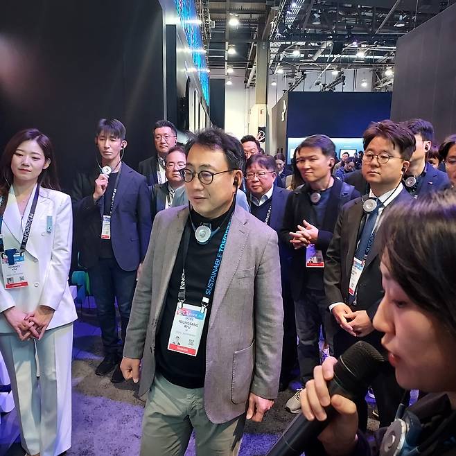 SKT, 북미시장에 AI 비서 ‘에스터’ 깃발 꽂았다 [CES 2025]