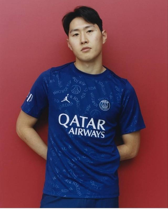 이강인 EPL 이적 '가능성 업'→PSG, 나폴리 에이스 흐비차 영입... 몸값 대박 '10배 뛰었다'