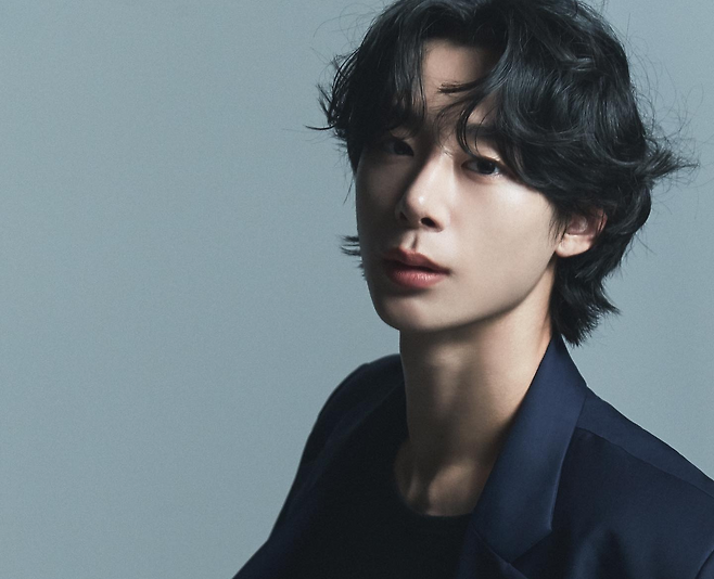 어쩐지 남다르더라니.. 알고 보니 아빠가 187cm 1세대 톱모델 | 삶은영화