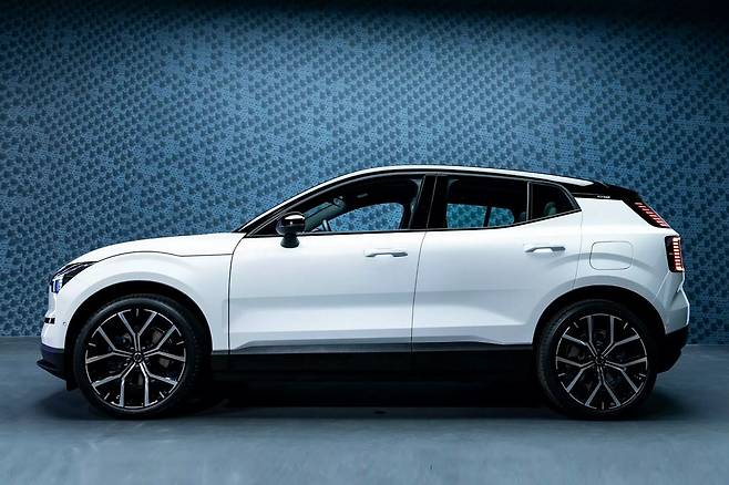 이러면 Ev3 안 사지 전 세계적으로 극찬 받은 소형 전기 Suv 국내 출시 예정 토픽트리