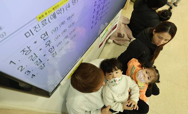 독감 한달새 20배 급증 설에 호흡기 병원 312곳 문 연다