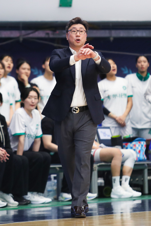 선수들 모두 이쁘고 고맙다막판 완벽한 수비로 가져온 1점 차 승리 이시준 감독대행의 미소 Md인천
