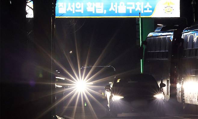 ‘사면초가 공수처 檢 송부 당겨지나 尹 첫 탄핵심판 출석