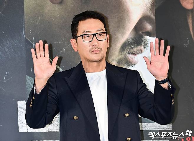 No 메이크업 하정우 폭력적인 주어진 얼굴쇠 파이프 조합 엑s 현장 종합