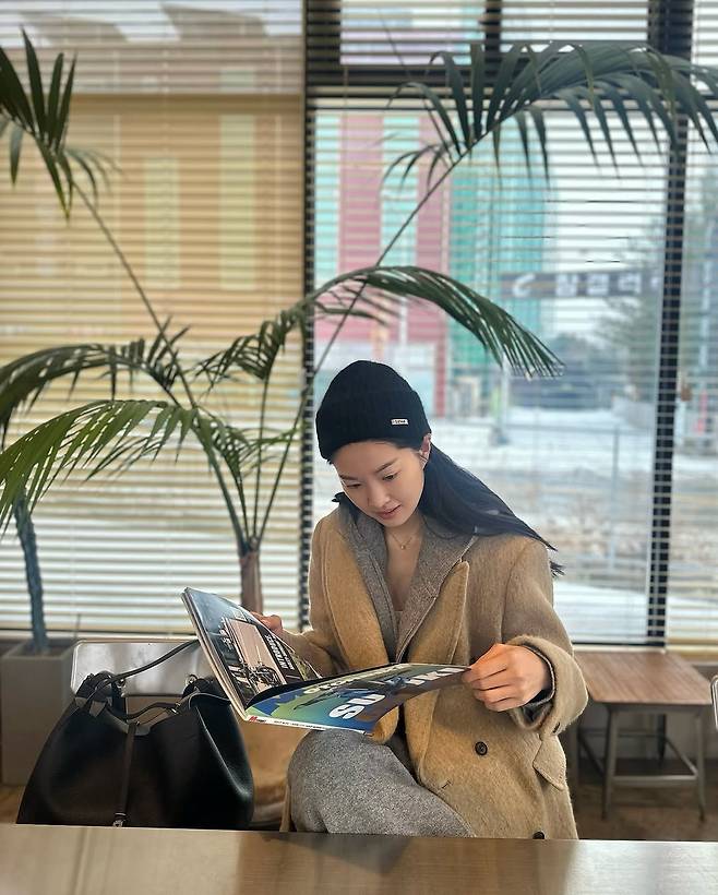 전진 아내 류이서 사랑스러운 1월 데일리룩 패션 뷰티패션따라와
