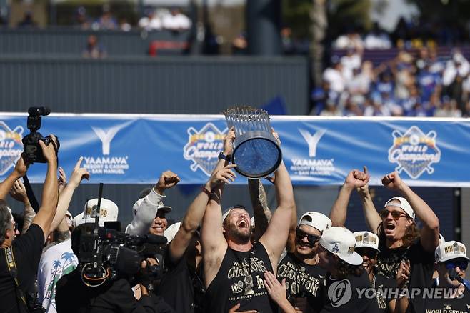 ‘대박 Mlb 지난해 총수익 17조 4000억원 역대 최대 규모”